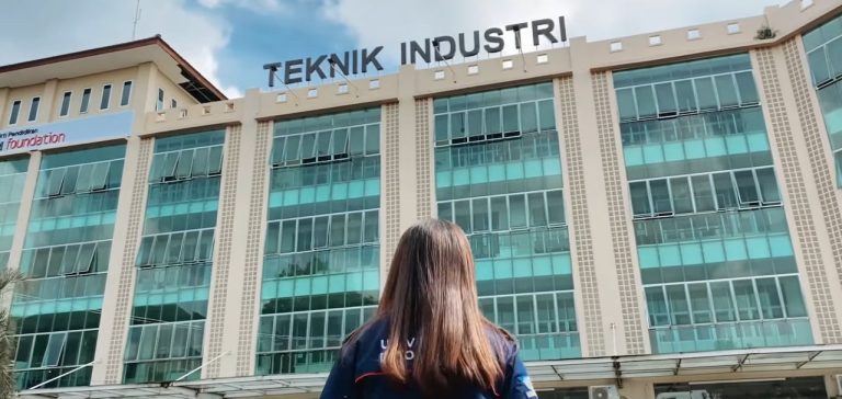 15 Universitas Teknik Industri Terbaik Di Indonesia 2023